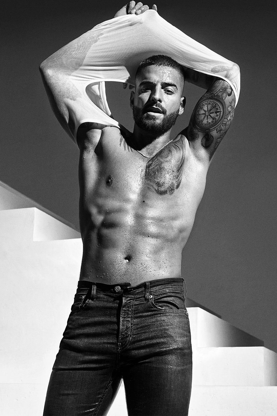 Maluma posa só de cueca para a Calvin Klein – DYO Magazine