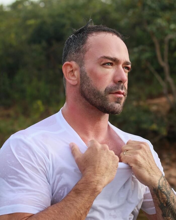 Léo Maia exibe boa forma no Lago Paranoá – DYO Magazine